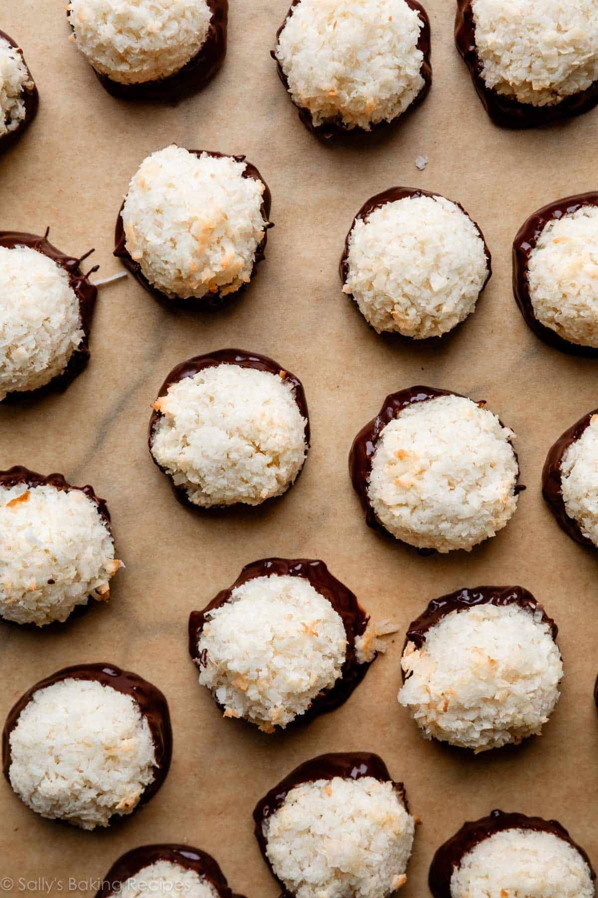 Coconut Macaroons (5 Ingredients) - Sally's Baking