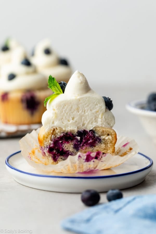 Blueberry Cream Cupcakes - Sally's Baking