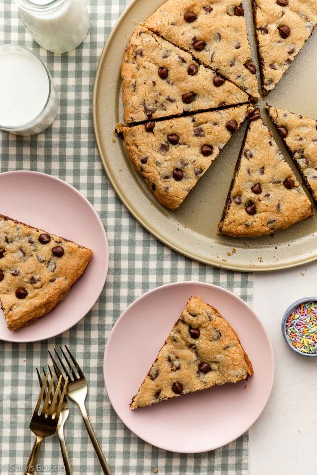 Chocolate Chip Cookie Pizza - Sally's Baking