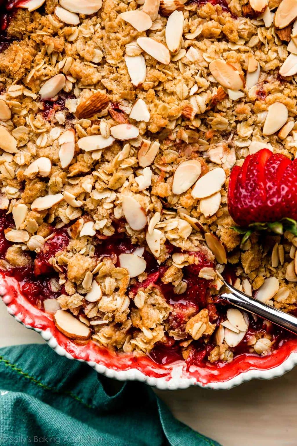 Strawberry Vanilla Crisp Recipe - Sally's Baking