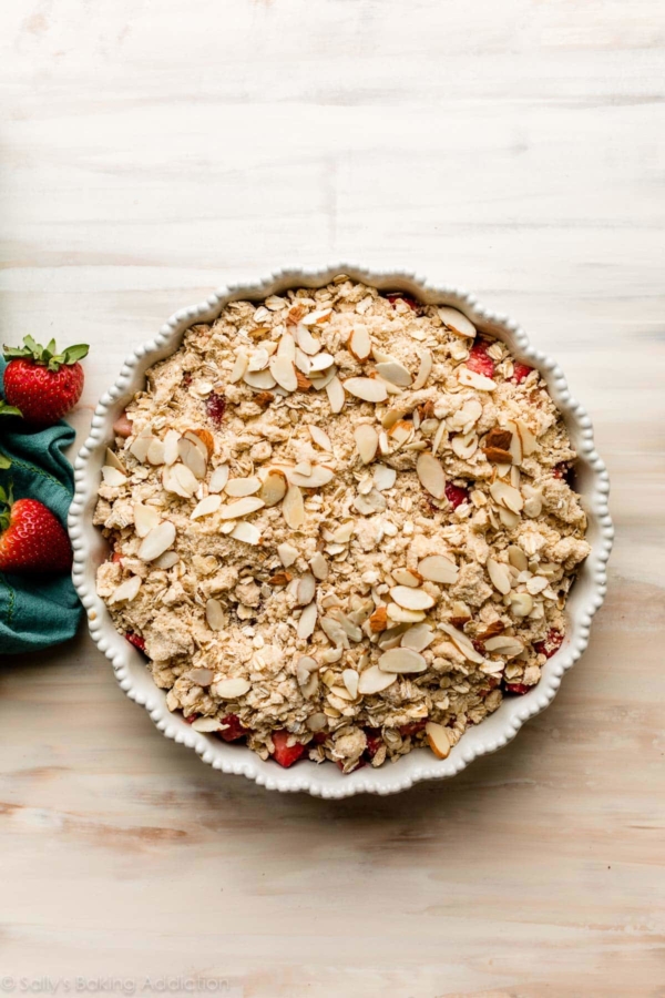 Strawberry Vanilla Crisp Recipe - Sally's Baking