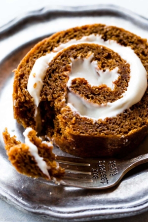 Pumpkin Roll Recipe - Sally's Baking