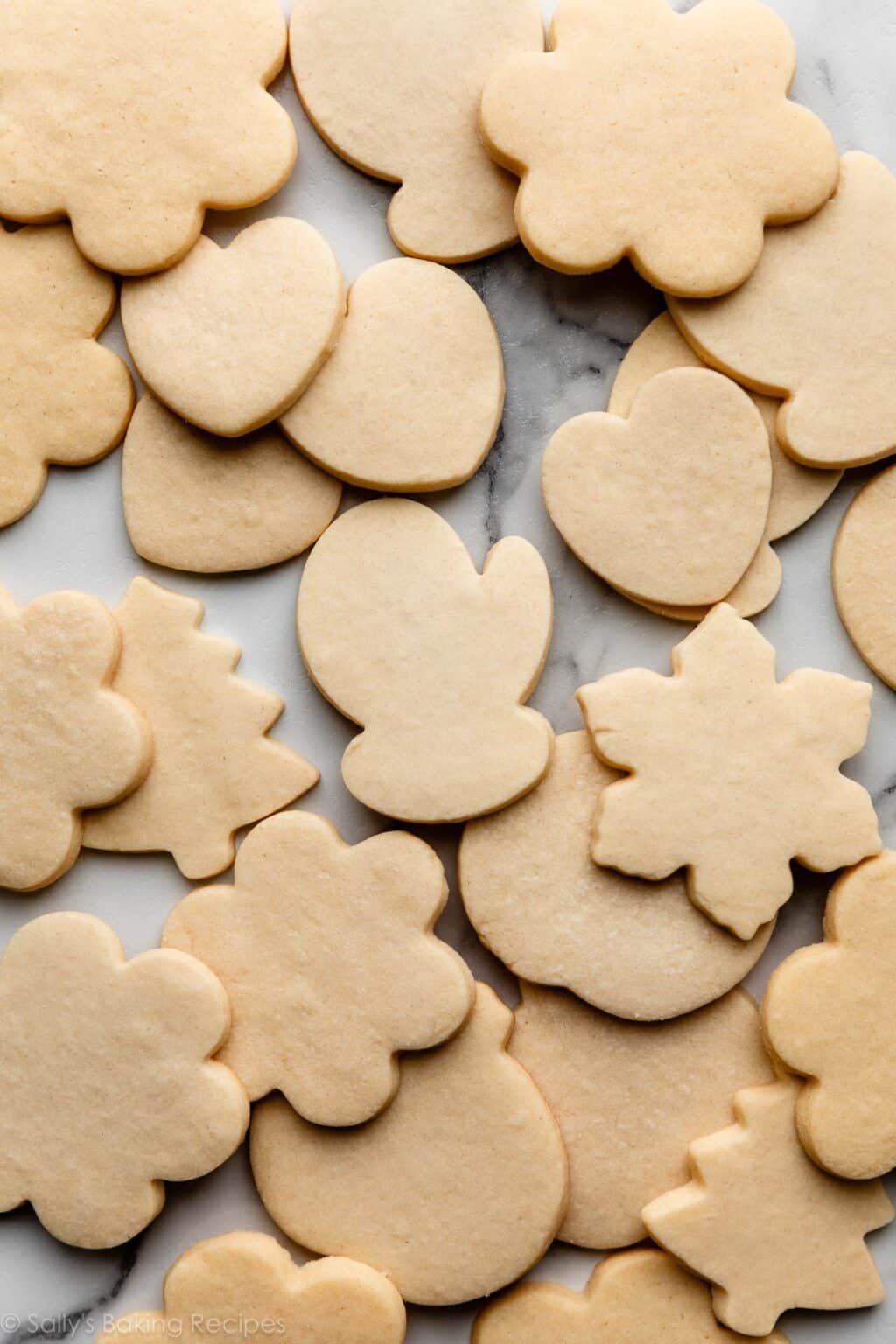 How to Decorate Sugar Cookies (4 Ways + Video) - Ulkse