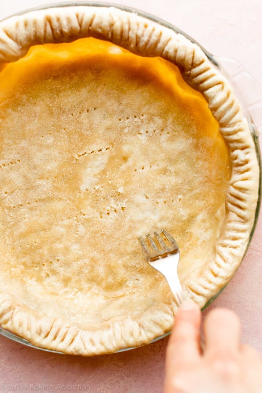 Spiced Chai Pumpkin Meringue Pie - Sally's Baking