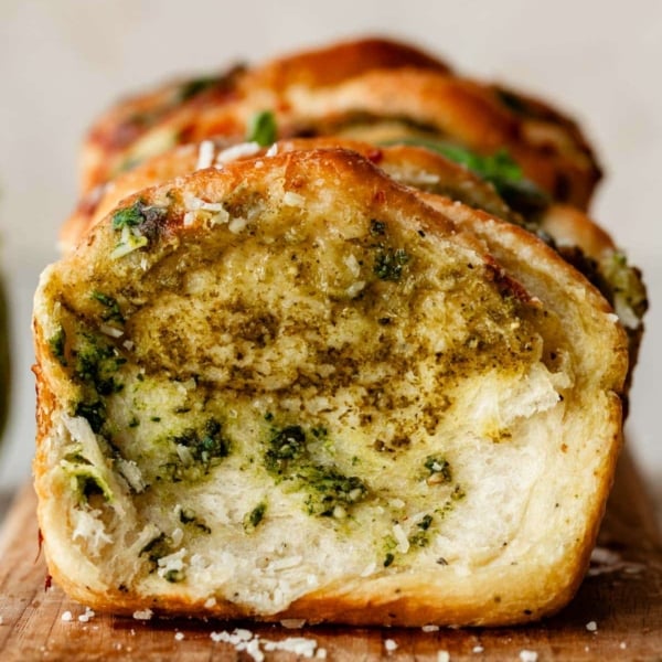 Pesto Pull-Apart Bread - Sally's Baking