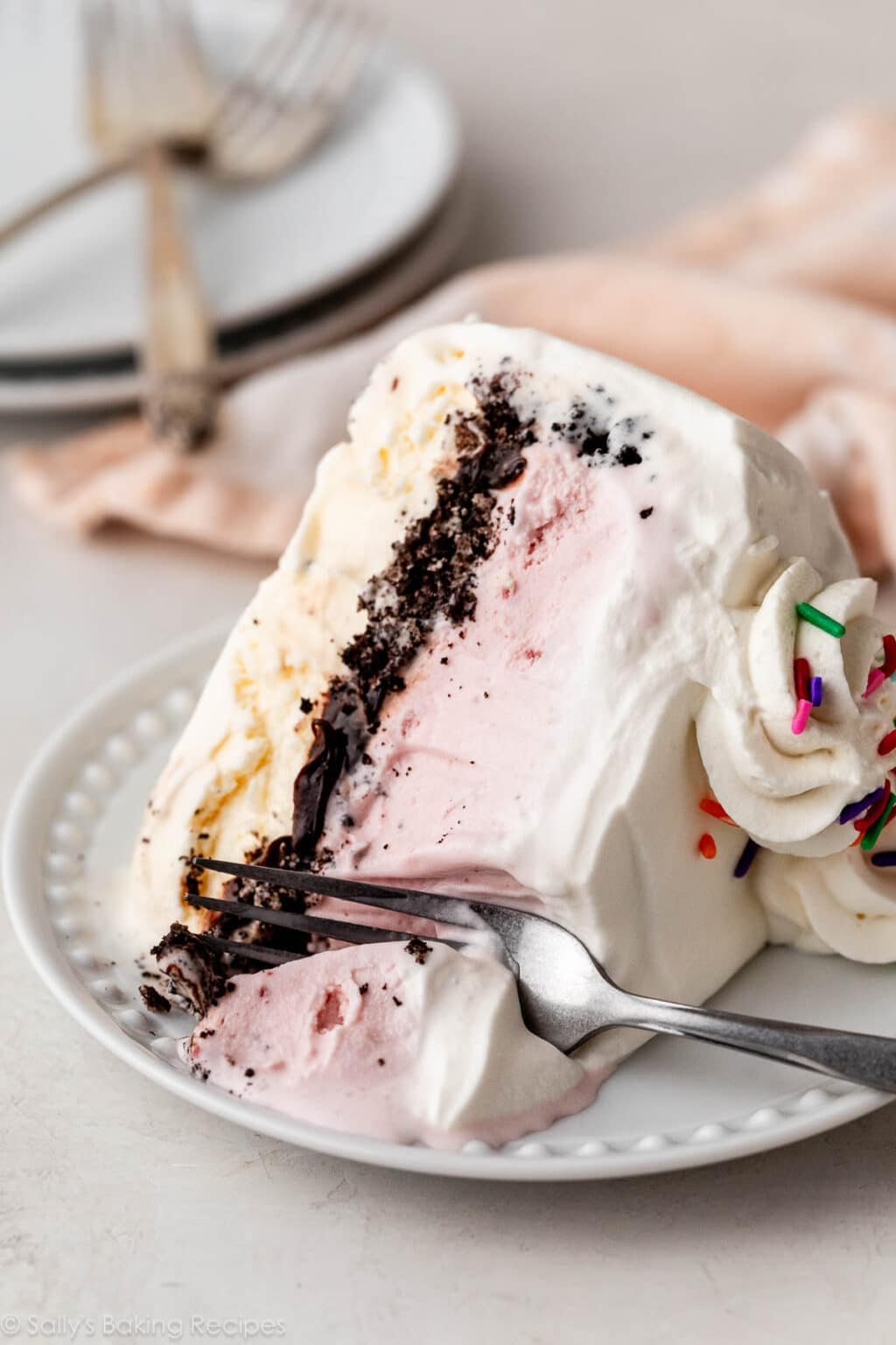 Homemade Ice Cream Cake (Like Dairy Queen) - Sally's Baking