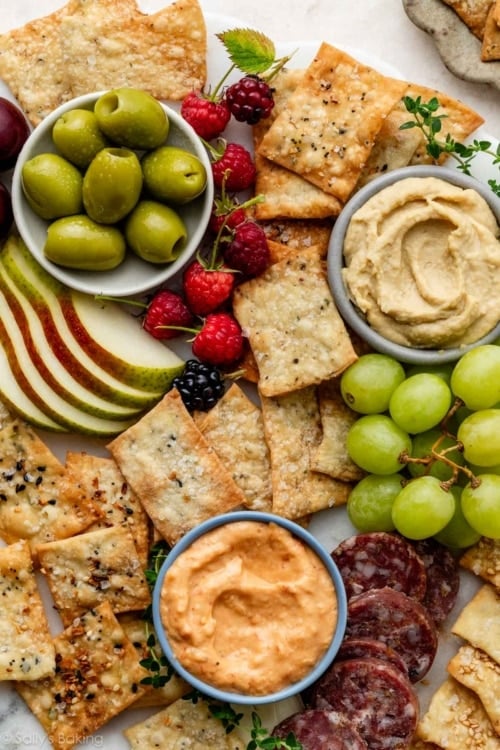 Home made Artisan Crackers (4 Flavors) - Street Food Spectacle
