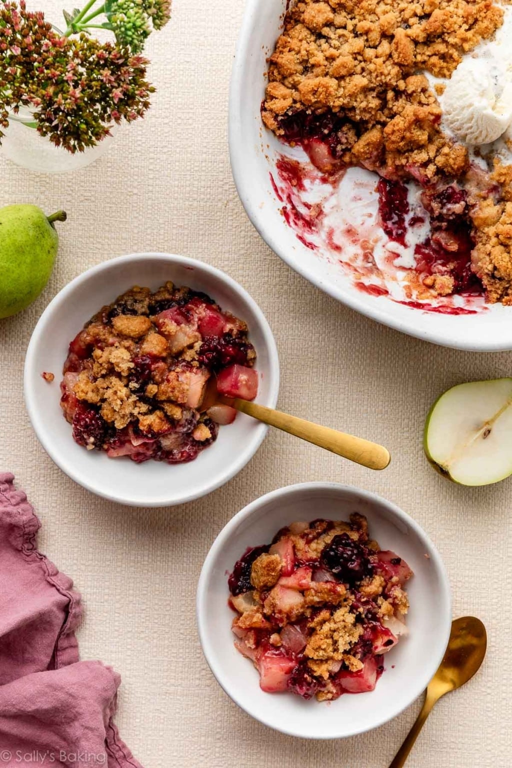Spiced Pear Berry Crumble - Sally's Baking